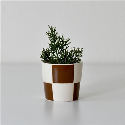 Checkerboard pot | Buk & Nola