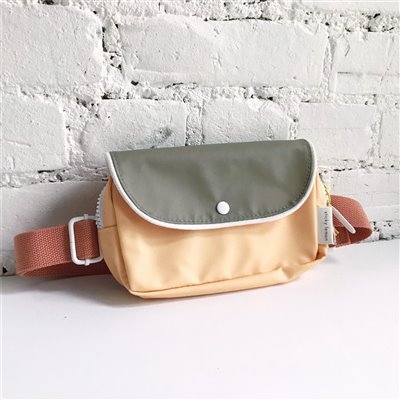 Retro fanny pack store